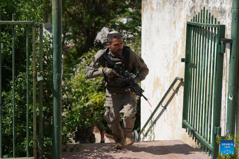 Israeli army approves plans for offensive against Lebanon's Hezbollah ...